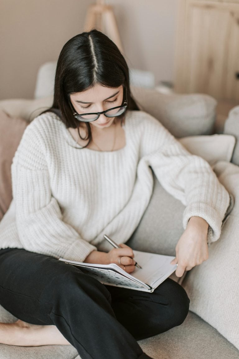 100 Self Improvement Journal Prompts To Be Your Best Self - Thrive With ...